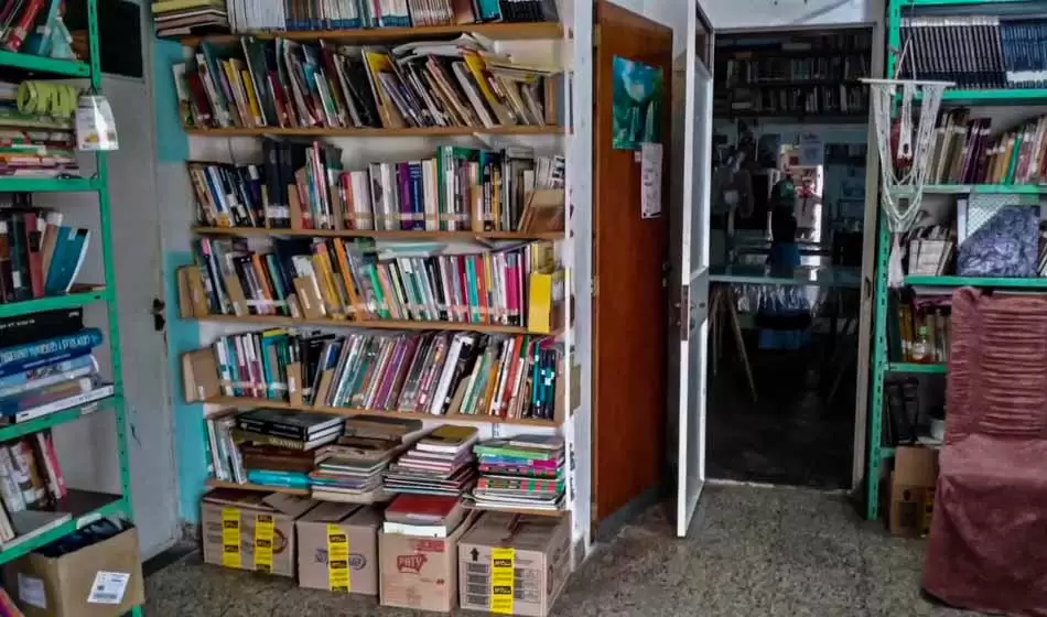 Papel: un insumo en crisis que impacta en la cultura local | Nota al ...