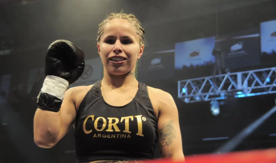 El boxeo femenino pisó fuerte en el Luna Park | Nota al Pie | Noticias ...